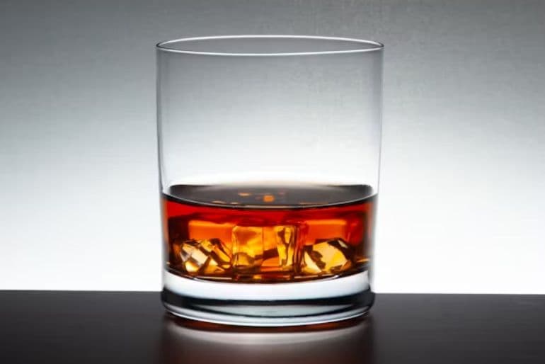 Royal Stag Price in Mumbai 2026: 180ml, 375ml, 750ml & More