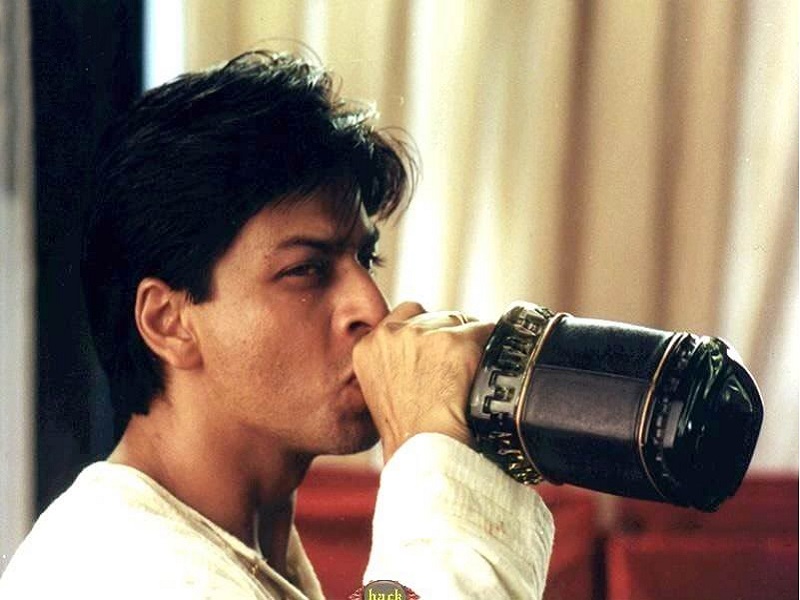 Birthday Special: What SRK Taught Us Through These 5 Drinking Scenes ...